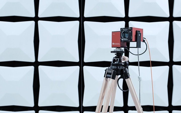 Radio Testing in the radio laboratories of cetecom advanced